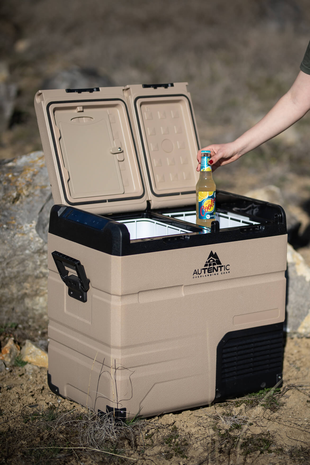 Frigiderul Cu Congelator Auto Autentic Overlanding Gear - Autentic Gear